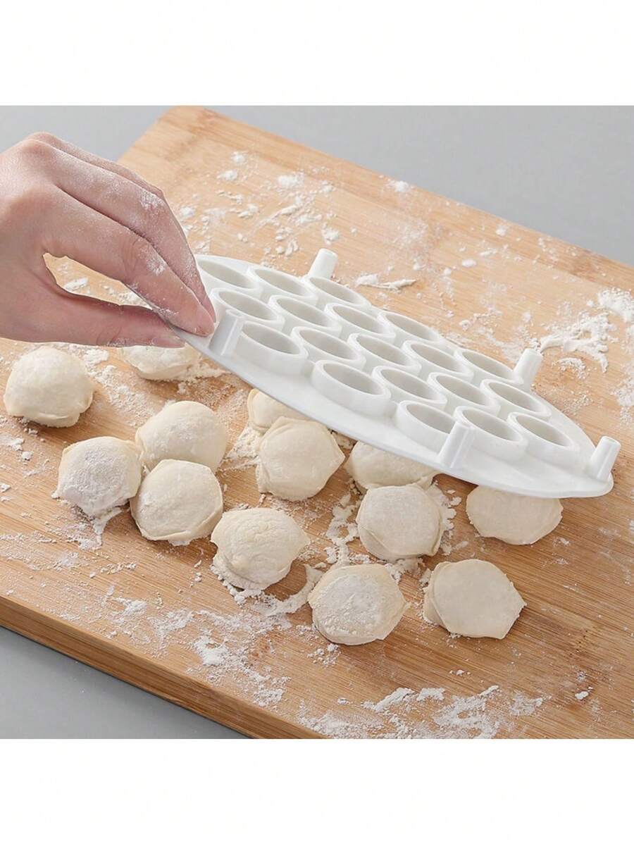 One Piece 19 Holes Kitchen Utensils Pasta Press Making Dumpling Mold ...