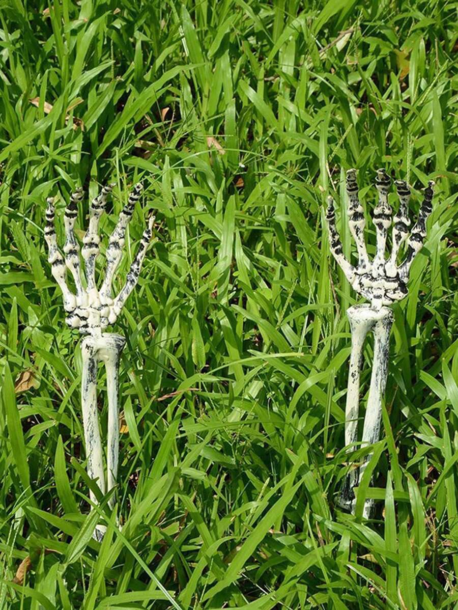 Halloween Realistic Skeleton Stakes Zombie Ghost Arm Stake Severed ...