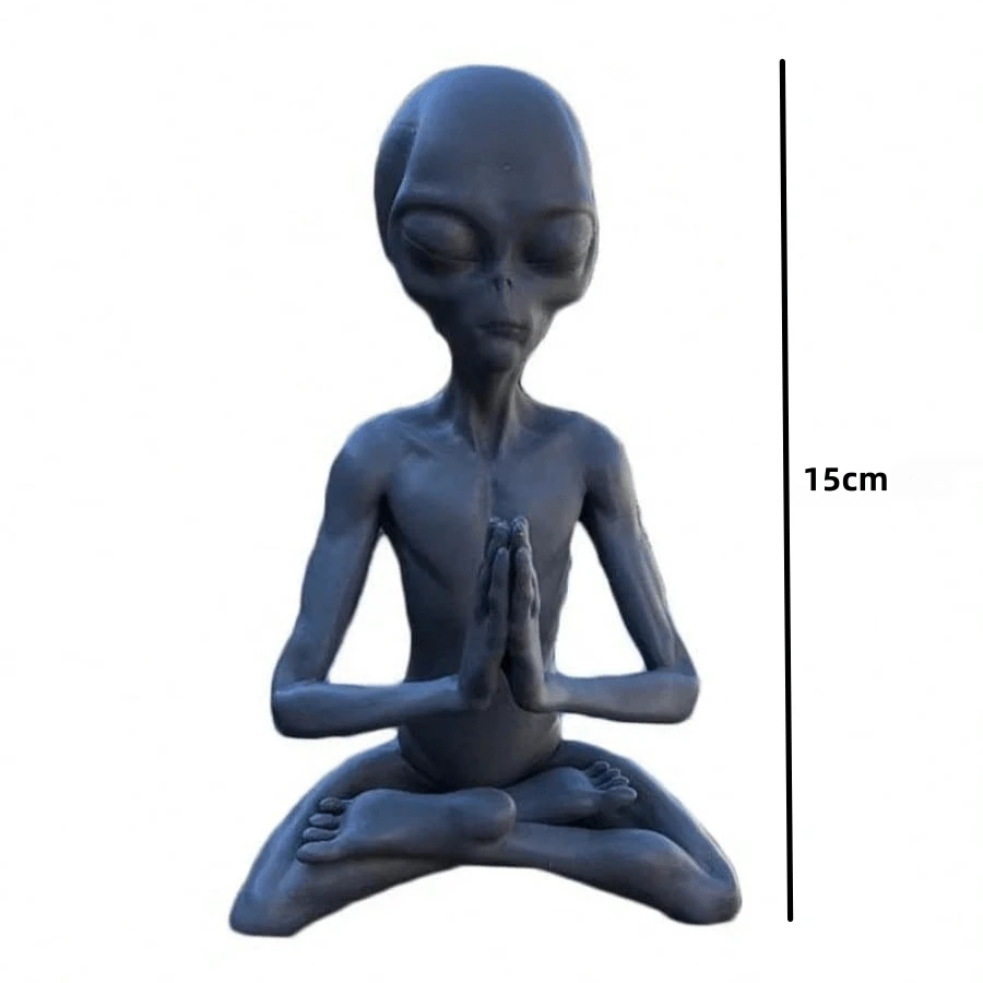 Resin Meditating Alien Figurine, UFO Indoor Outdoor Decor Sitting Alien ...