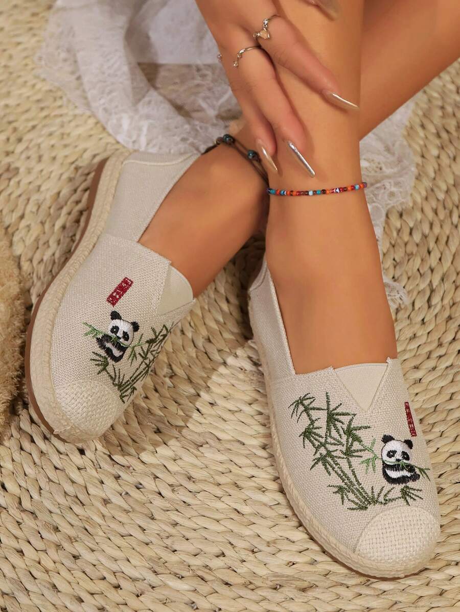 2024 New Style Fashion Embroidered Chinese Panda Eating Bamboo ...