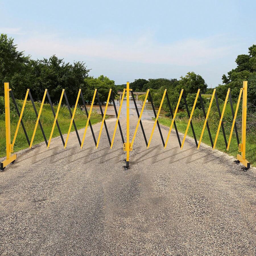 Metal Expandable Barricade Gate Outdoor, Folding Safety Barrier Gate ...