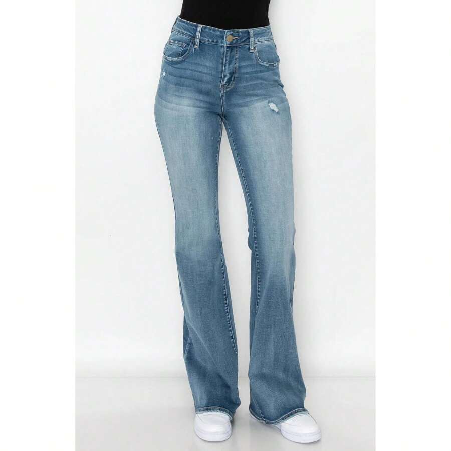 Women Fashion Style JR Flare Jean, Low-Rise Denim, Light Wash Color ...