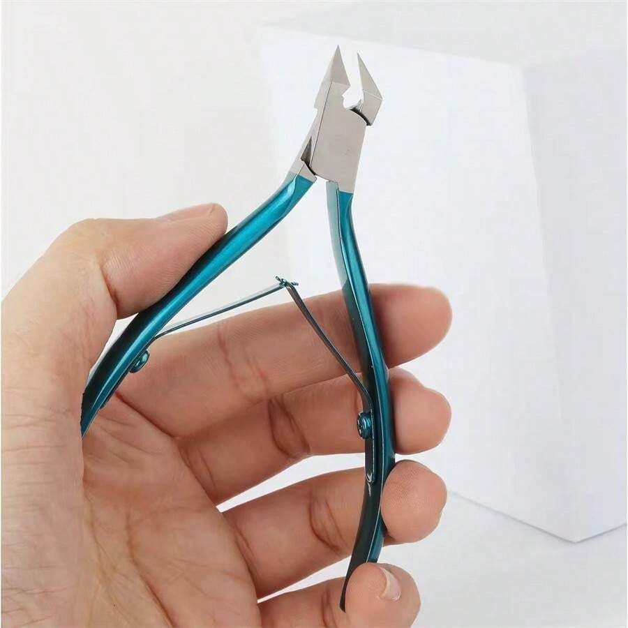 Blue Toenail Clipper Suitable For Thick Nails, For Thick Toenails And ...