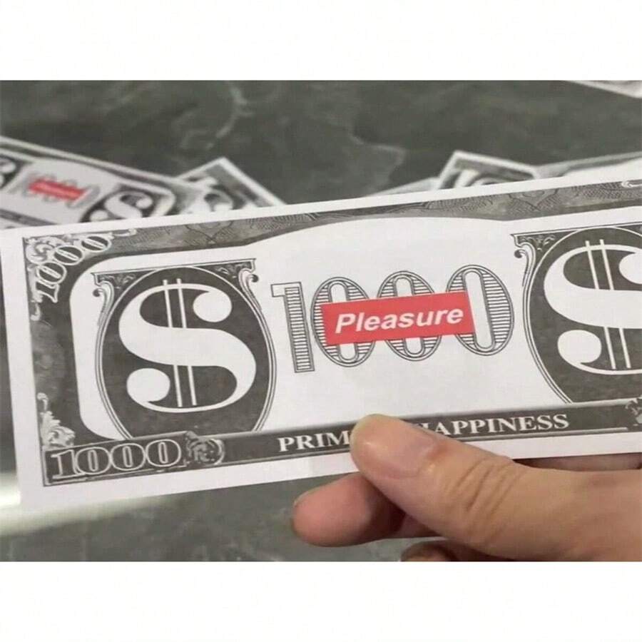 1 Set Fake Money Prop, Spray Money Gun Prop, For Holiday Parties ...