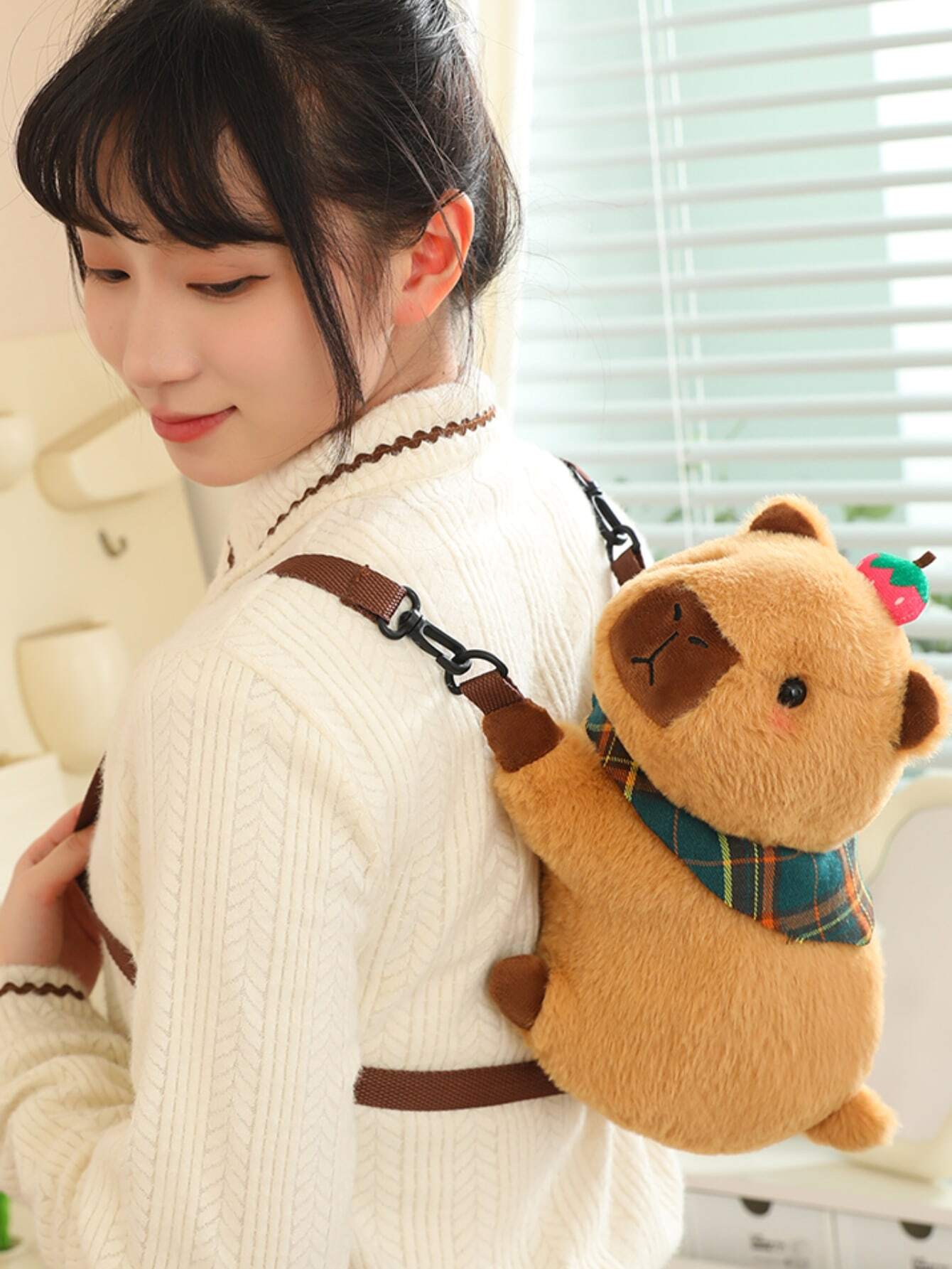 1 Piece Of 11-Inch Capybara Backpack Doll Plush Stuffed Toy | SHEIN UK