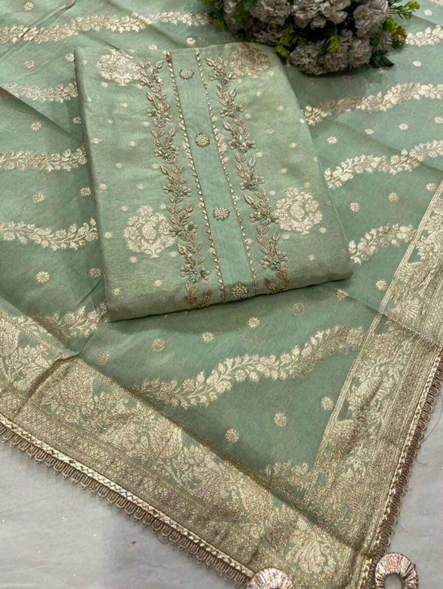 Designer Readymade Pakistan Partywear Exceptional Pastel Green Punjabi ...