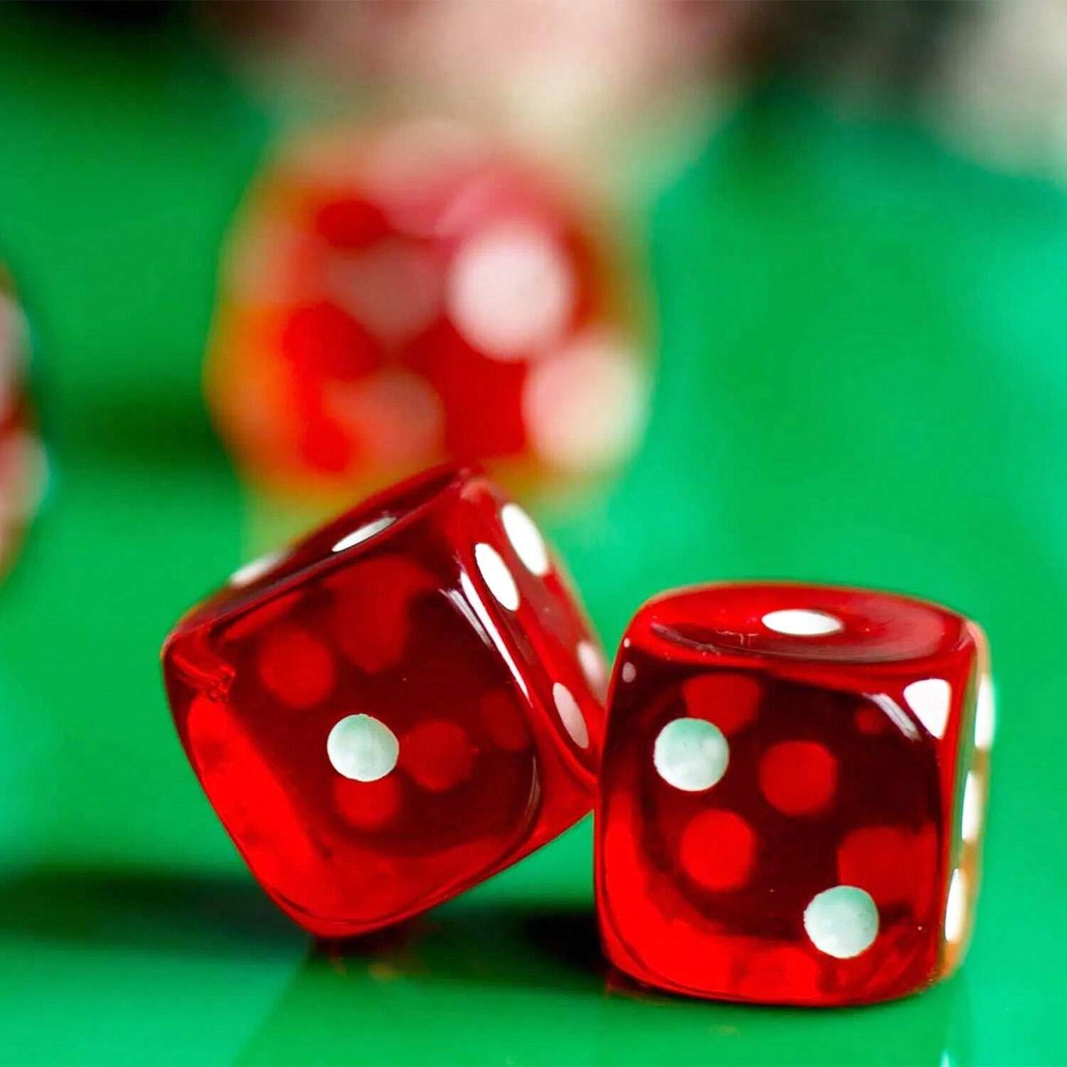 16mm Dadi da gioco traslucidi a 6 facce di colore casuale con angoli ...