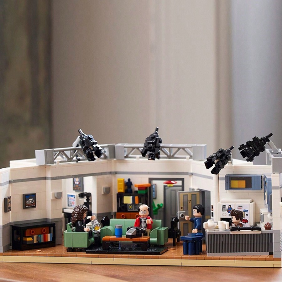 LEGO 21328 Ideas Seinfeld Building Kit | SHEIN UK