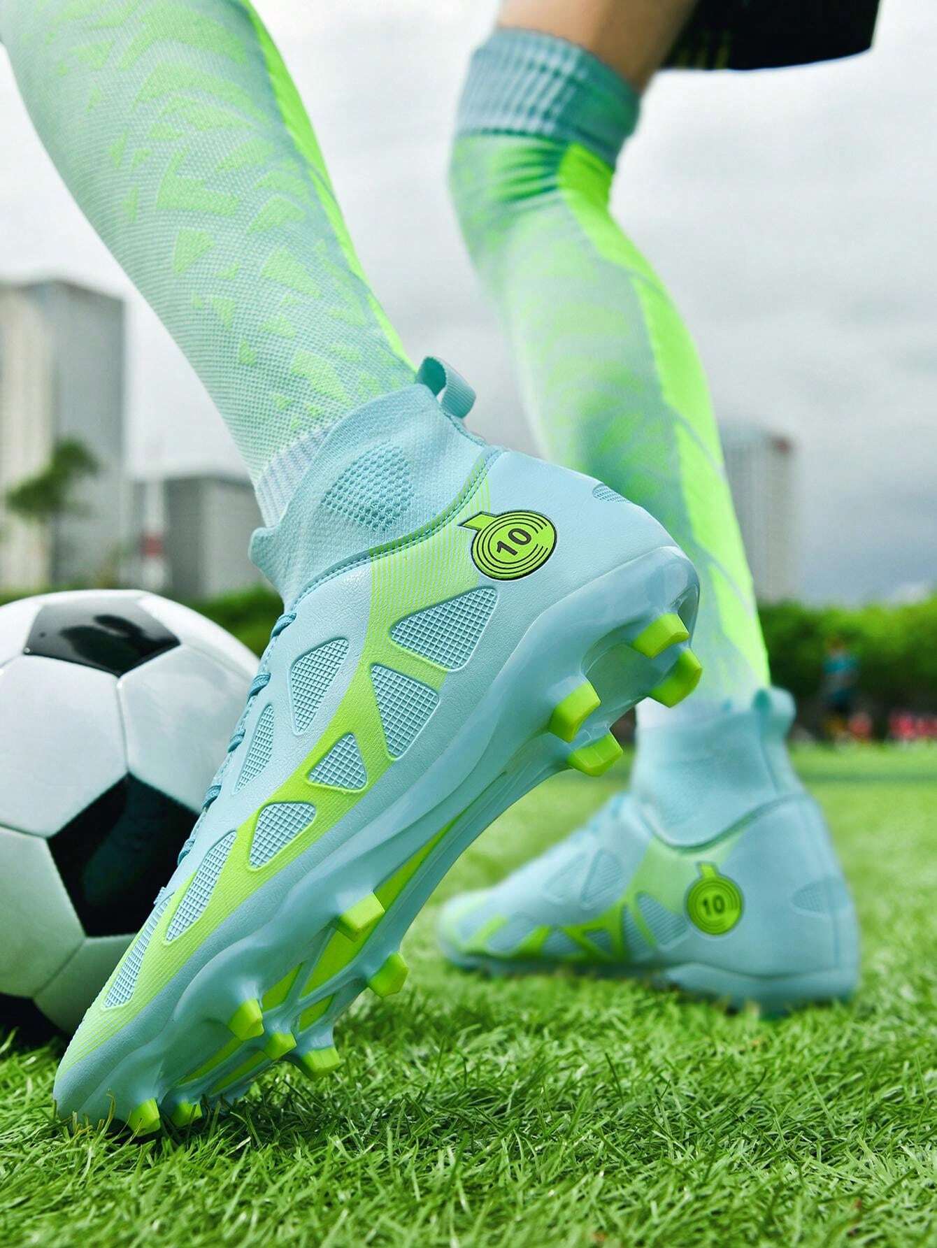 2024 New Men's Football Cleats, Rubber Sole, Anti-Slip, Flexible ...