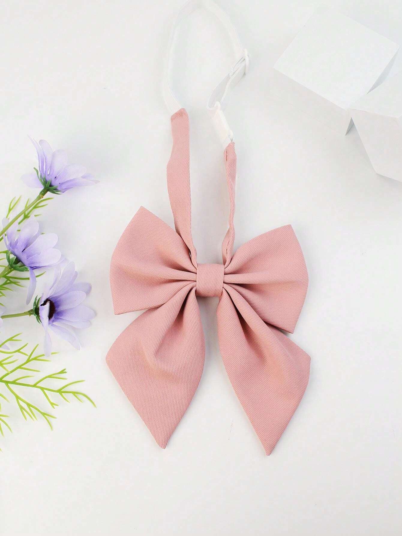A Set Of Female Fashion Cute Commuter-Style Tie Bows And Bow Ties ...