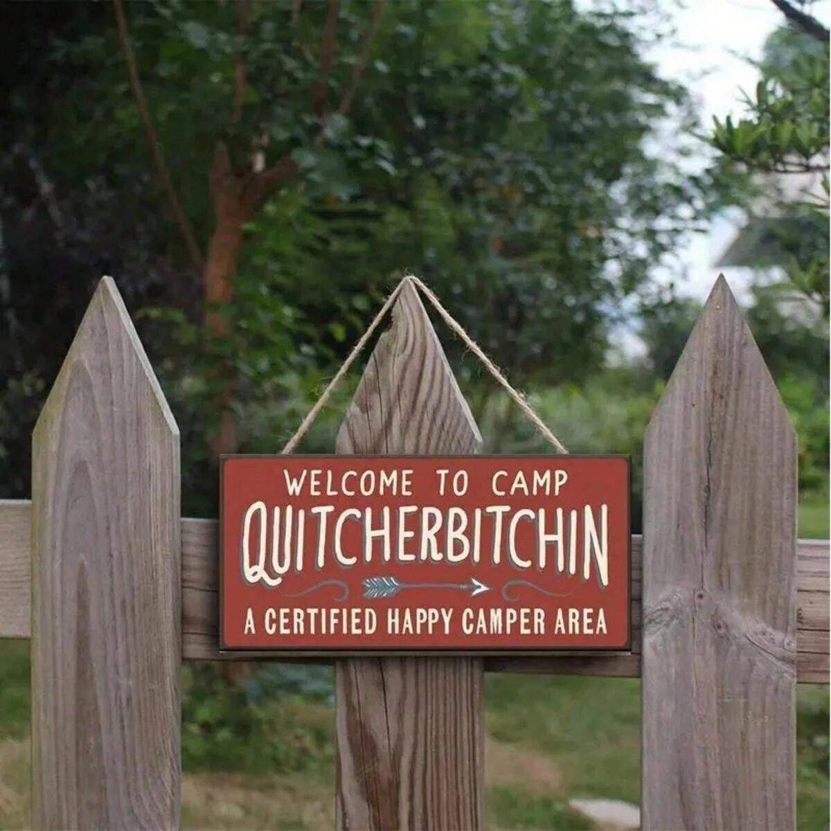 1 pièce "Welcome To [Camp Quitcherbitchin]" Ajoutez une touche de ...