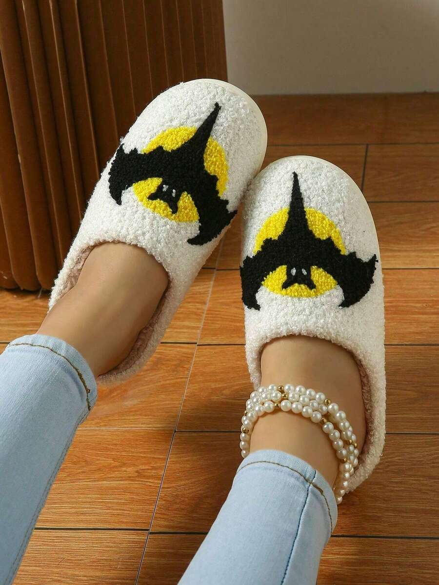 Halloween Bat Thermal Lined Warm Soft Bottom Non-Slip Indoor Slippers ...