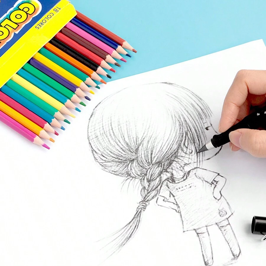 Box Of Oil-Based Color Pencils For Children Drawing And Painting ...