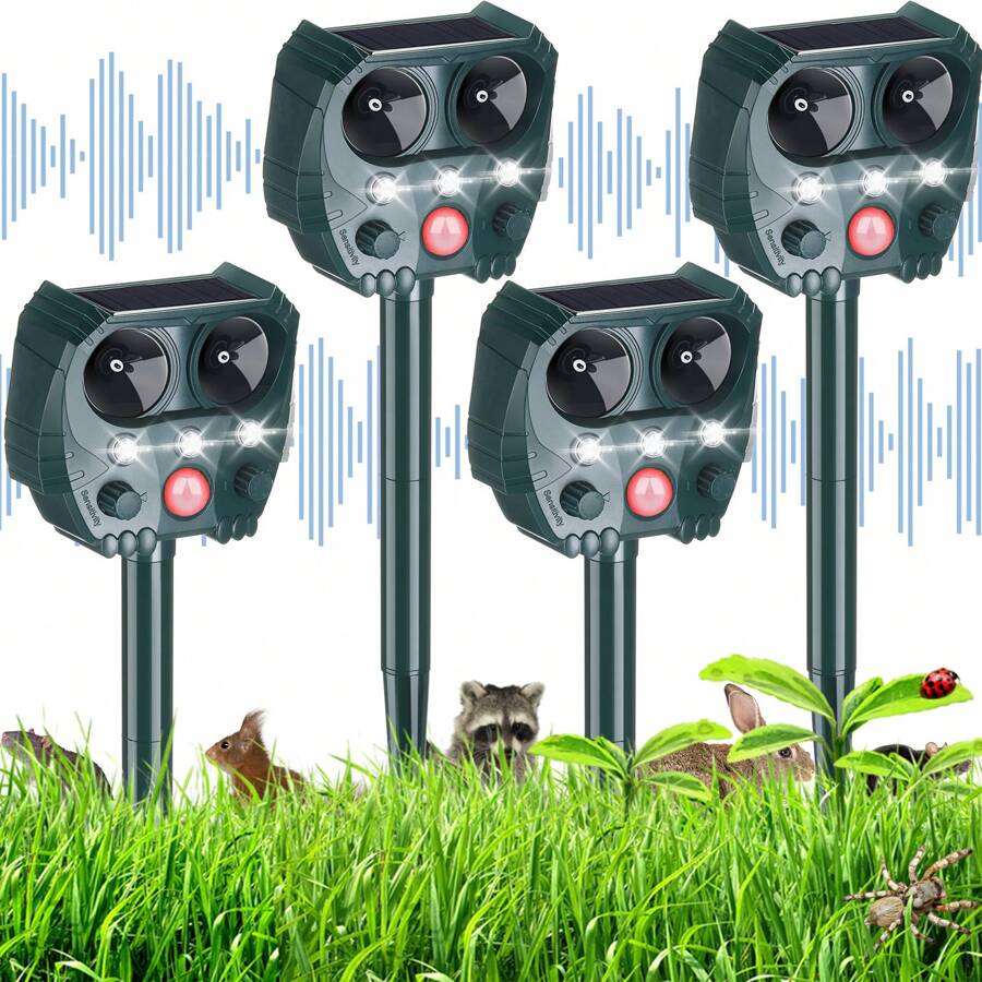 Green Ultrasonic Animal Destroyer Outdoor Deterrence Device Solar Pest ...