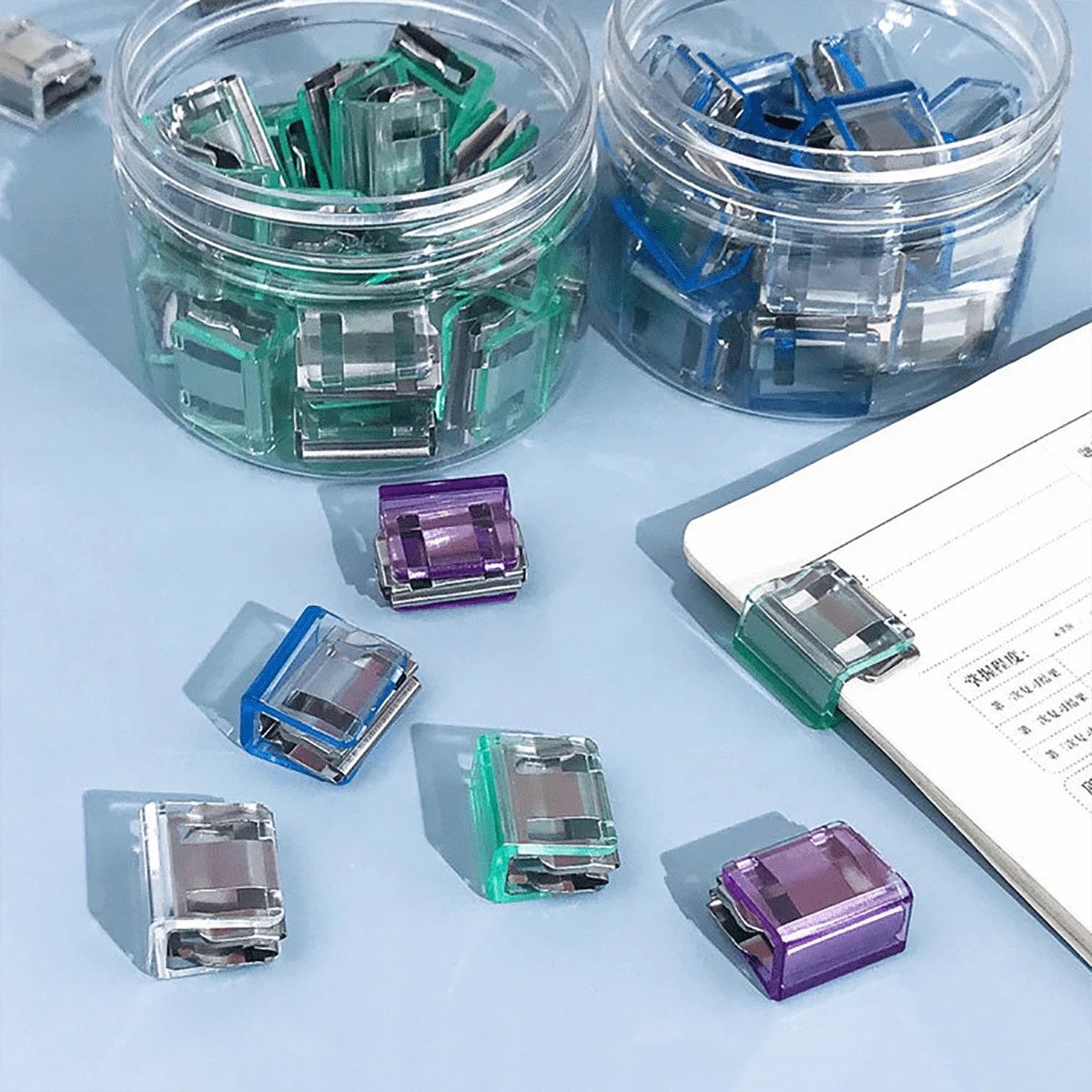 Small Binding Artifacts In Various Colors Push-Pull Clips To Store ...