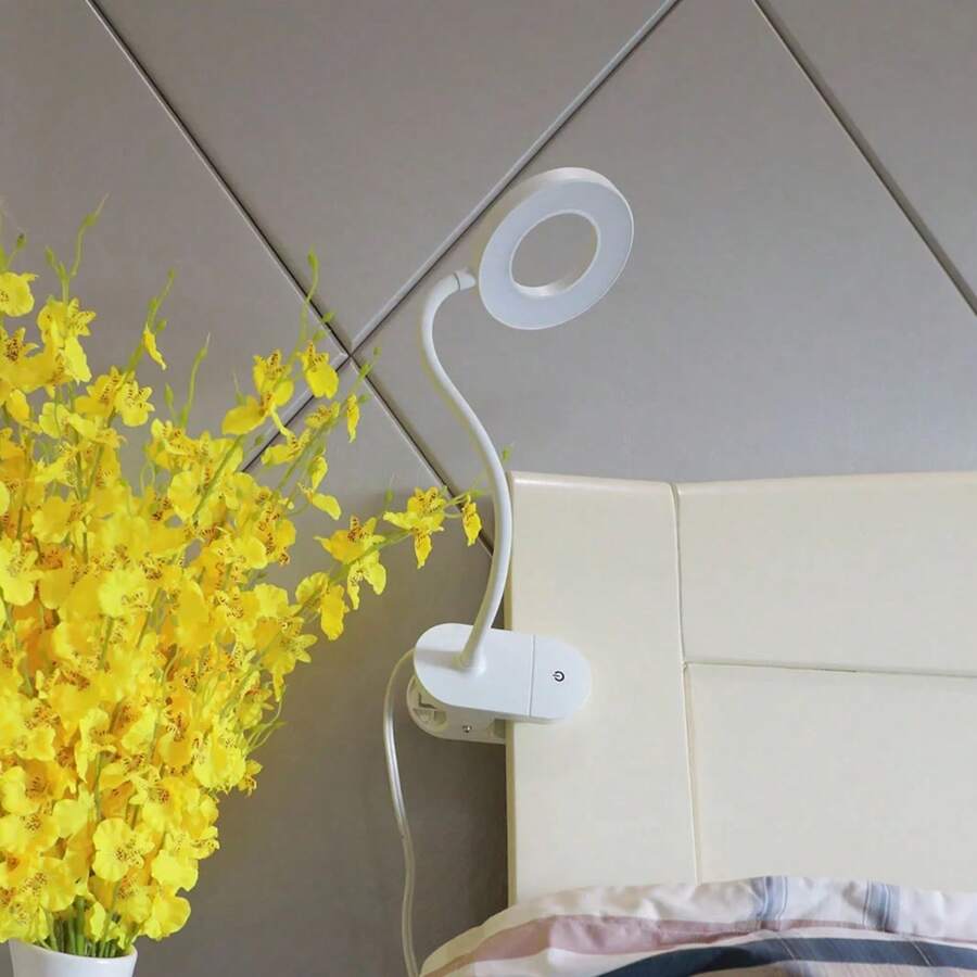 Flexible Gooseneck Desk Lamp With LED Ring Light For Perfect ...