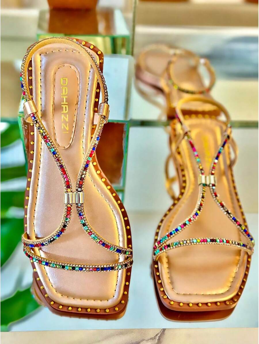 Dahazzi Women's Flat Sandal Luxury Shine Rhinestone Comfort Flip Flop ...