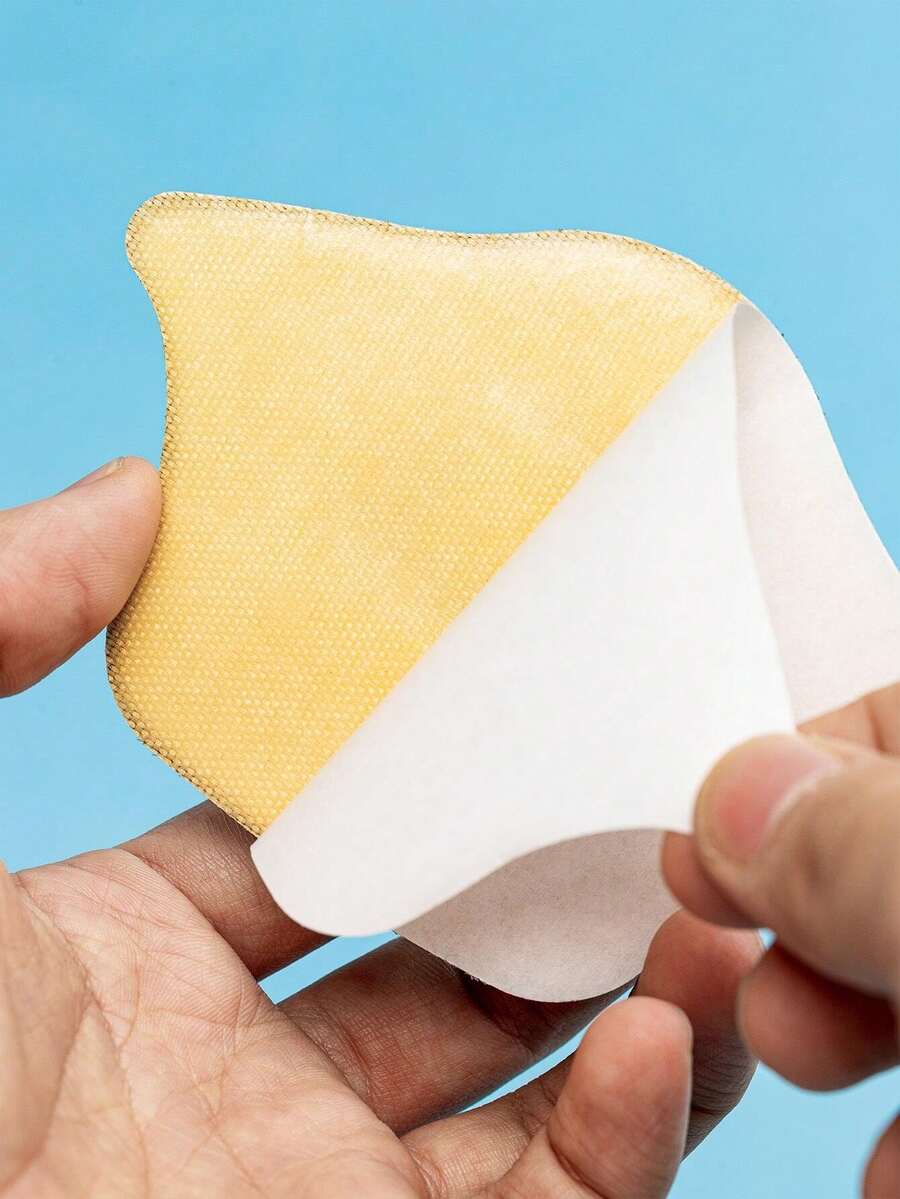 1 Pair Compressible Foam Heel Grips, White/Black, Shoe Size Reducer ...