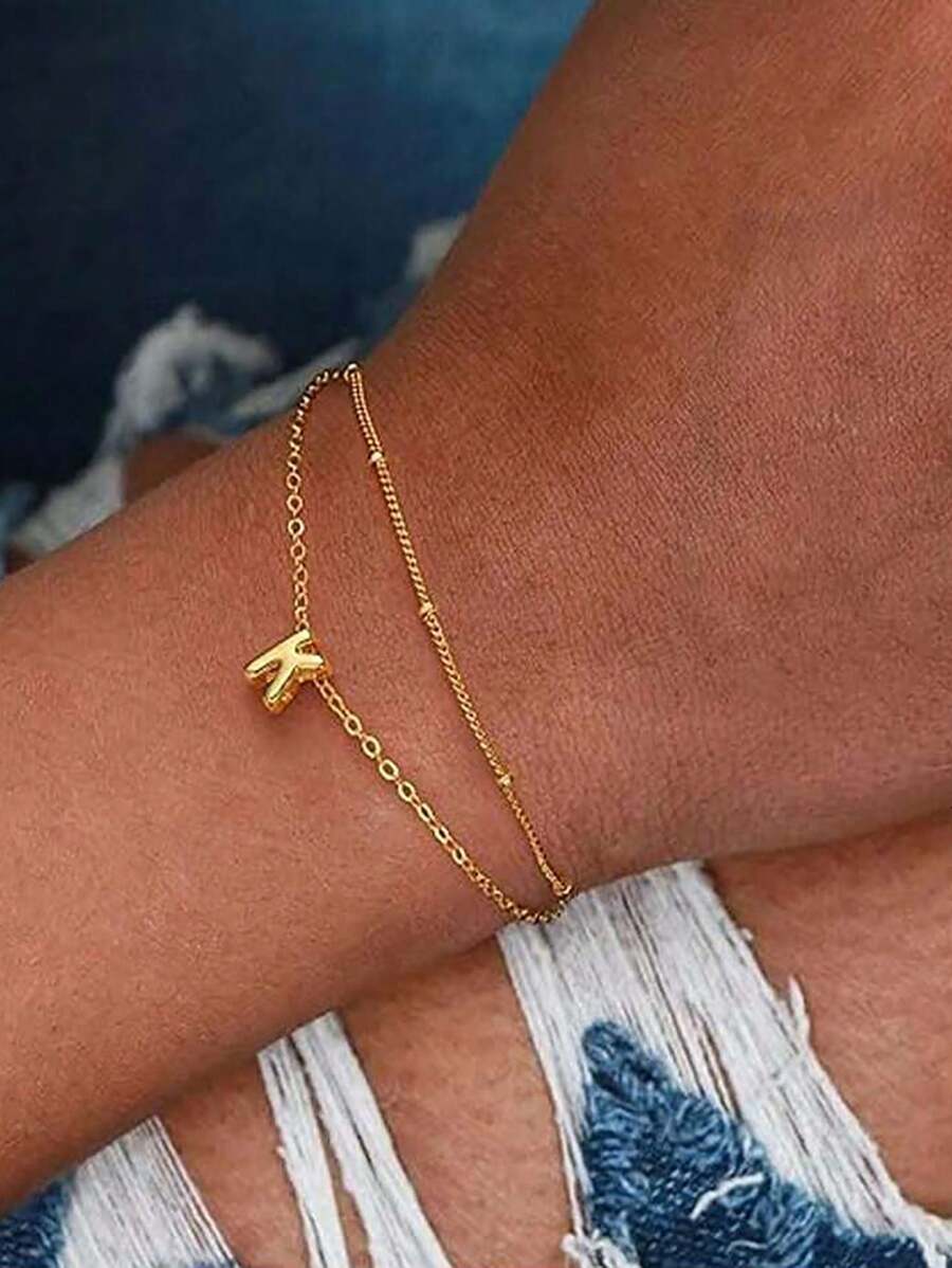 26 Gold Bubble Letters Paired With Double-Layer Gold Shaped Chains Are ...