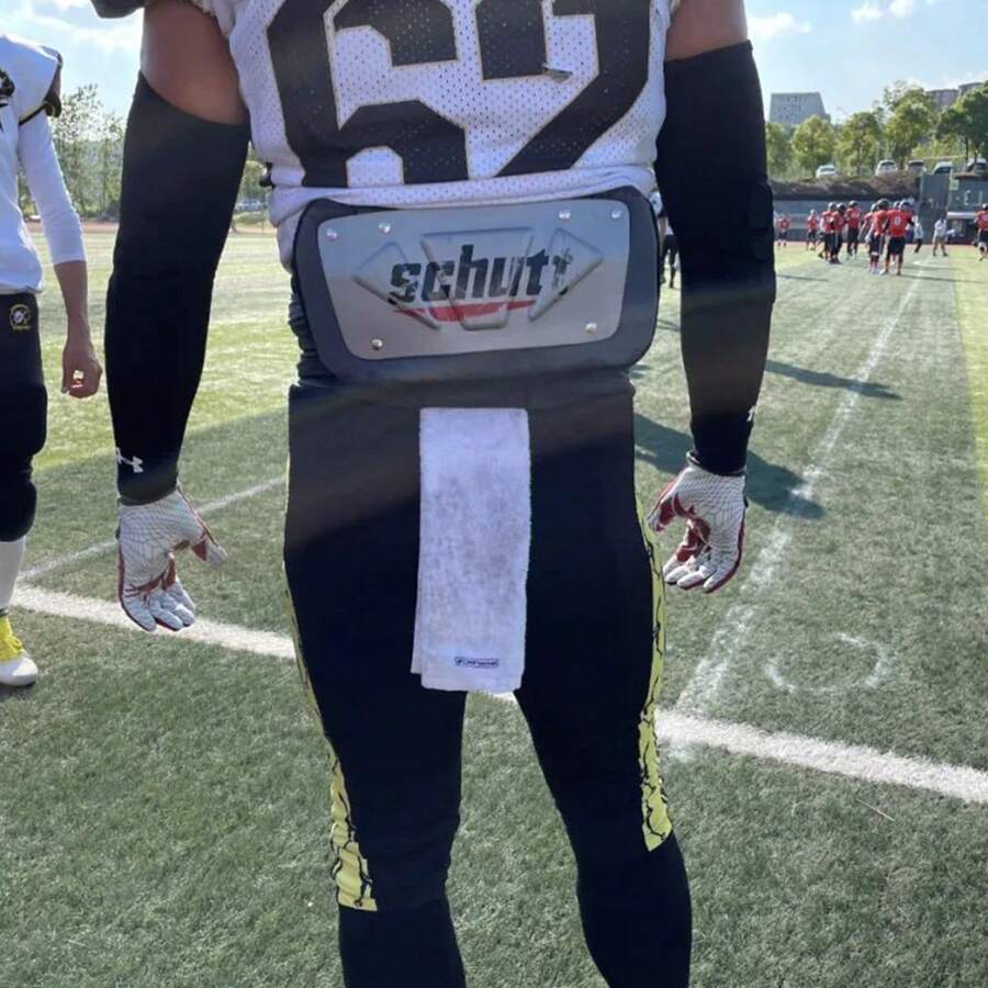 American Football Quarterback Football Towel Flag Flying Discs Wiper ...