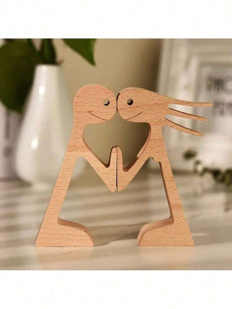 Couple's Wooden Statue With Love Hearth Small Decor Great Sculpture ...