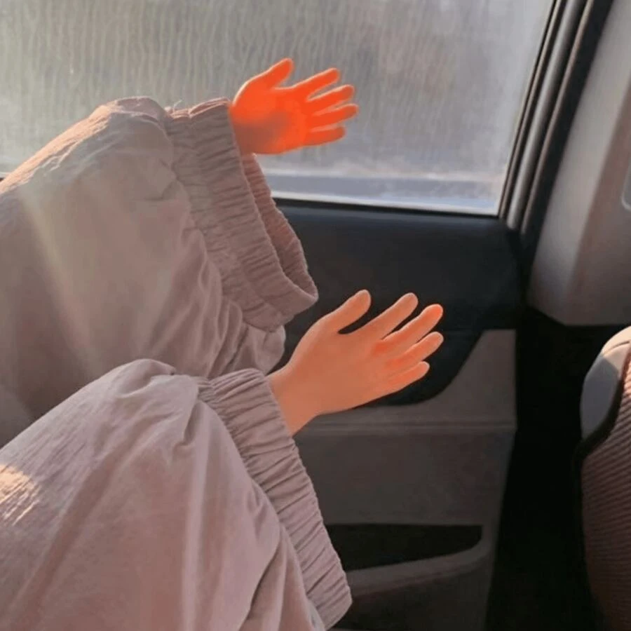 1 Pair Of Creepy Small Fake Hands, Funny Gag Toys,Sticky Hands,Mini ...