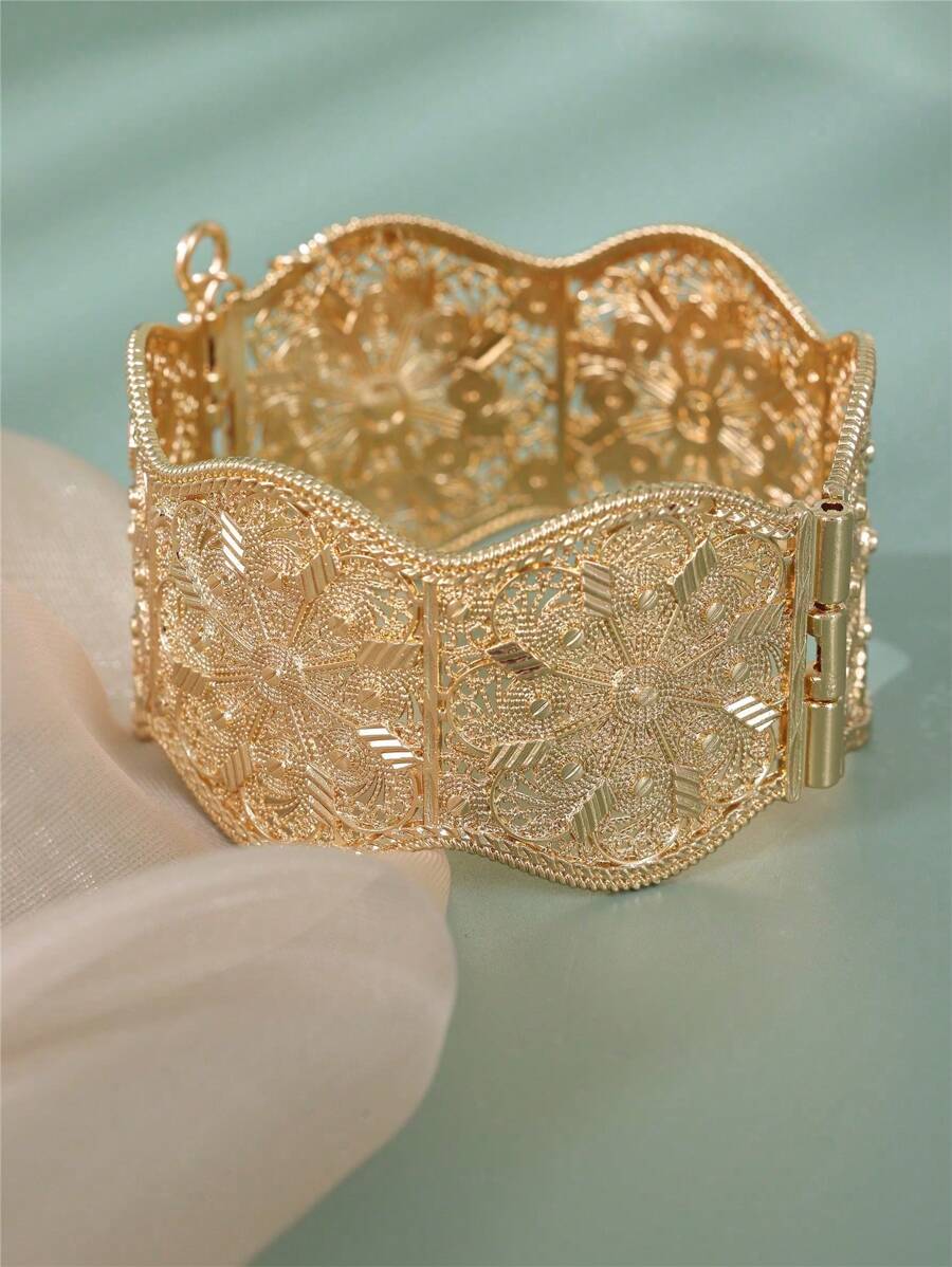 1pc Lacey Design Alloy Bangle Bracelet, Openable Bridal Cuff, Carved ...