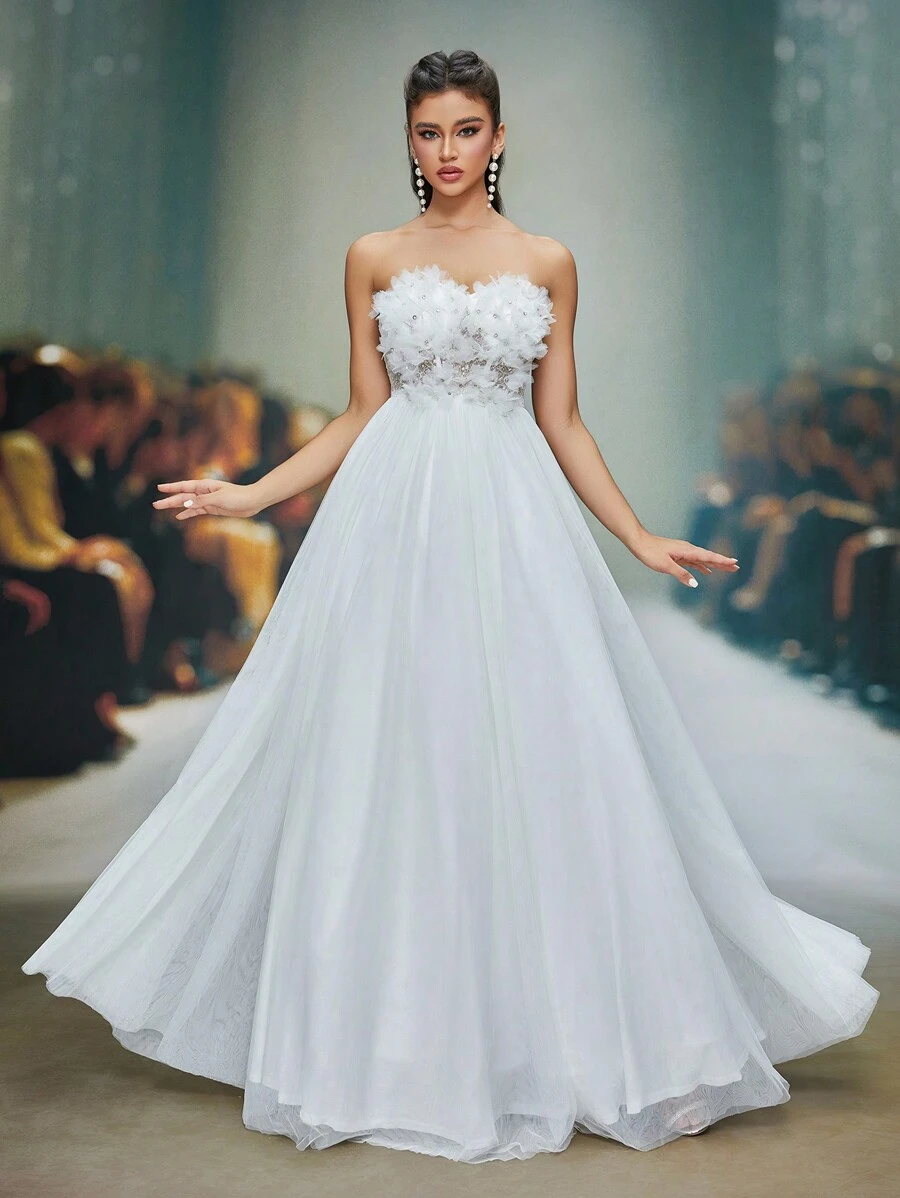 Brautkleid Mit 3d Blumen