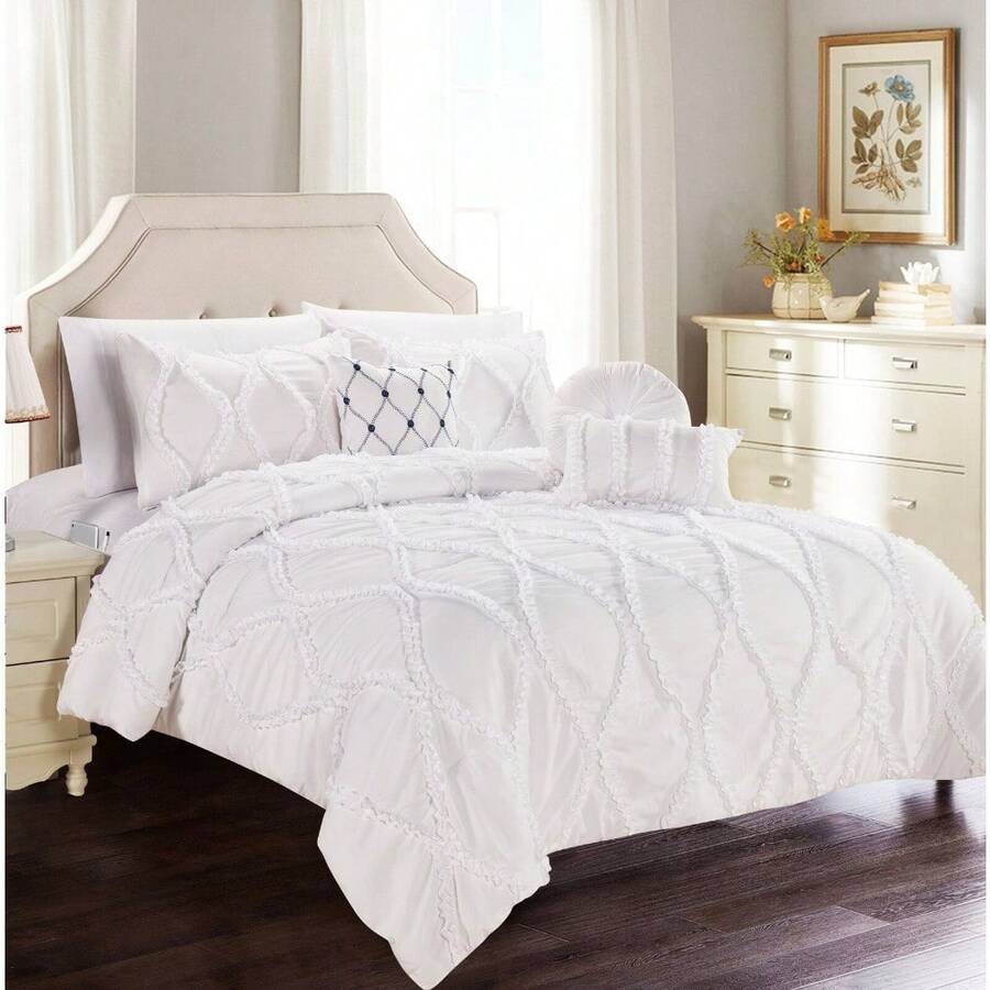 Elegant Comfort 10-Piece Infinity Design Comforter Set - Includes 4 ...