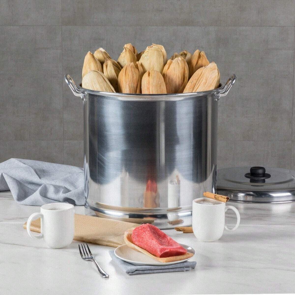 Large Capacity Aluminum Steamer - 32 Quart Family Size With Steaming ...