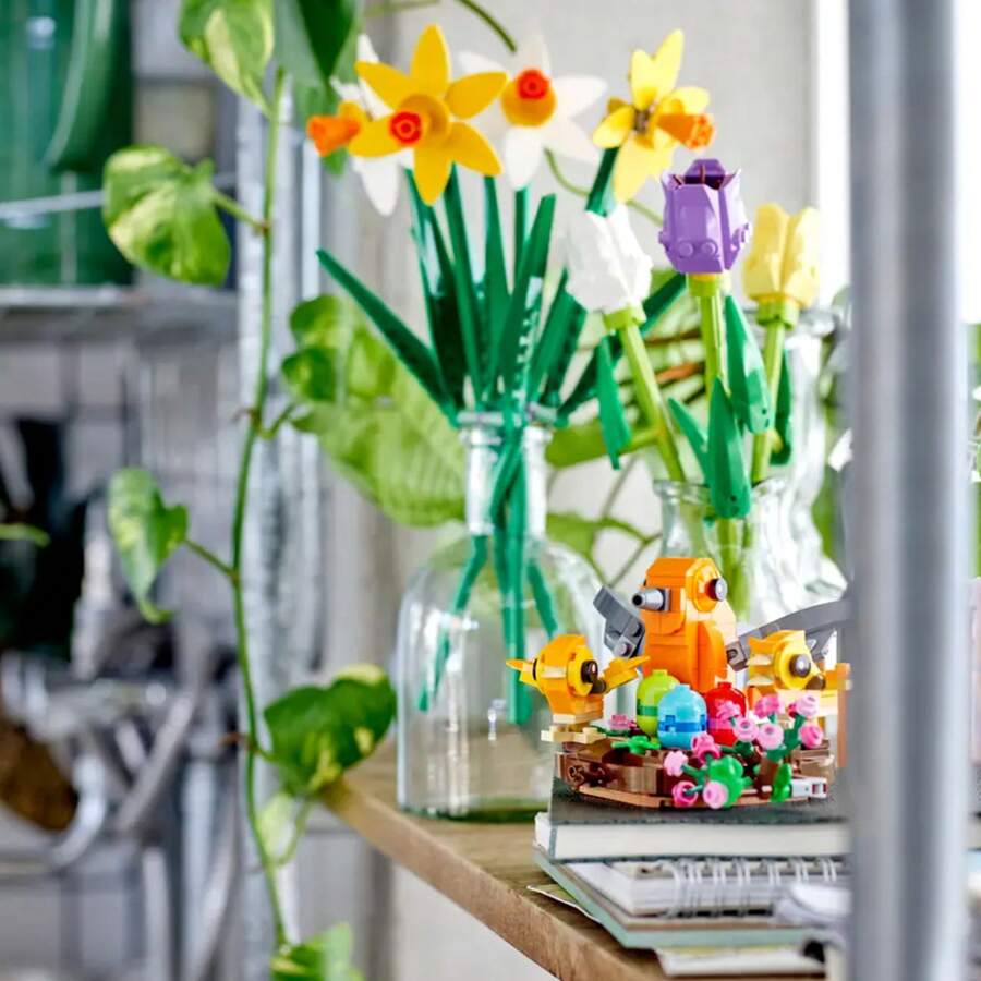 LEGO Bird's Nest Building Toy Kit 40639: Creative Seasonal Display For ...