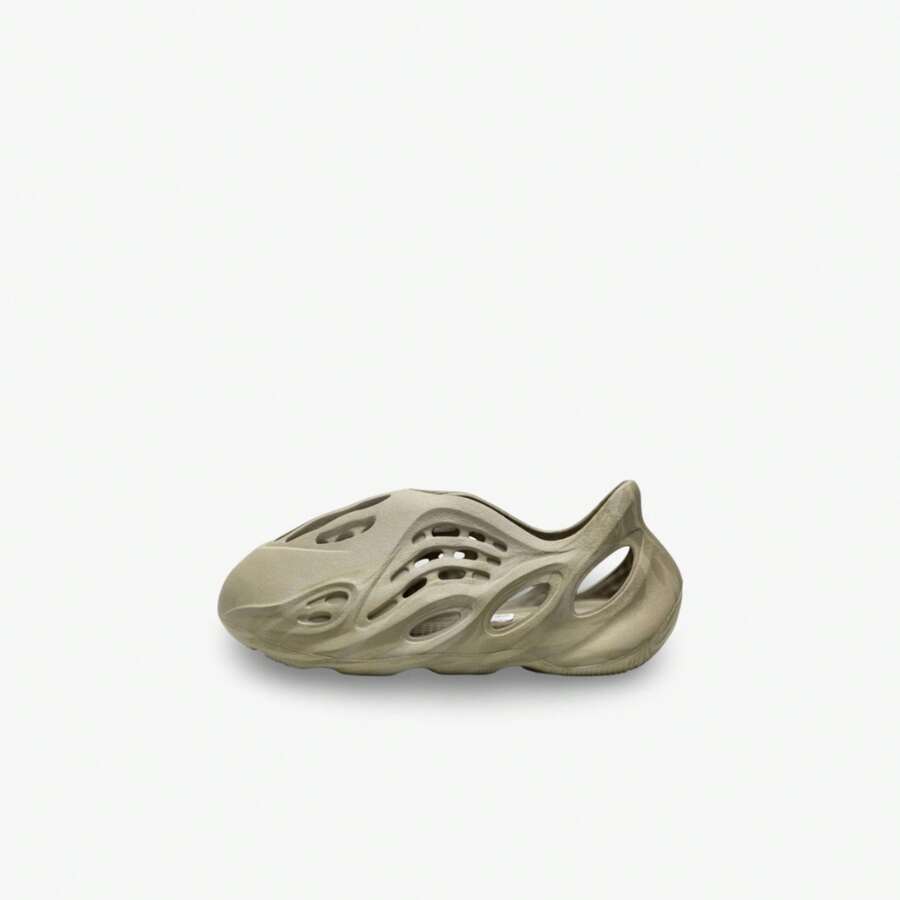 **DNR** (Kids) Adidas Yeezy Foam Runner 'Stone Sage' (2022) GX7295 ...