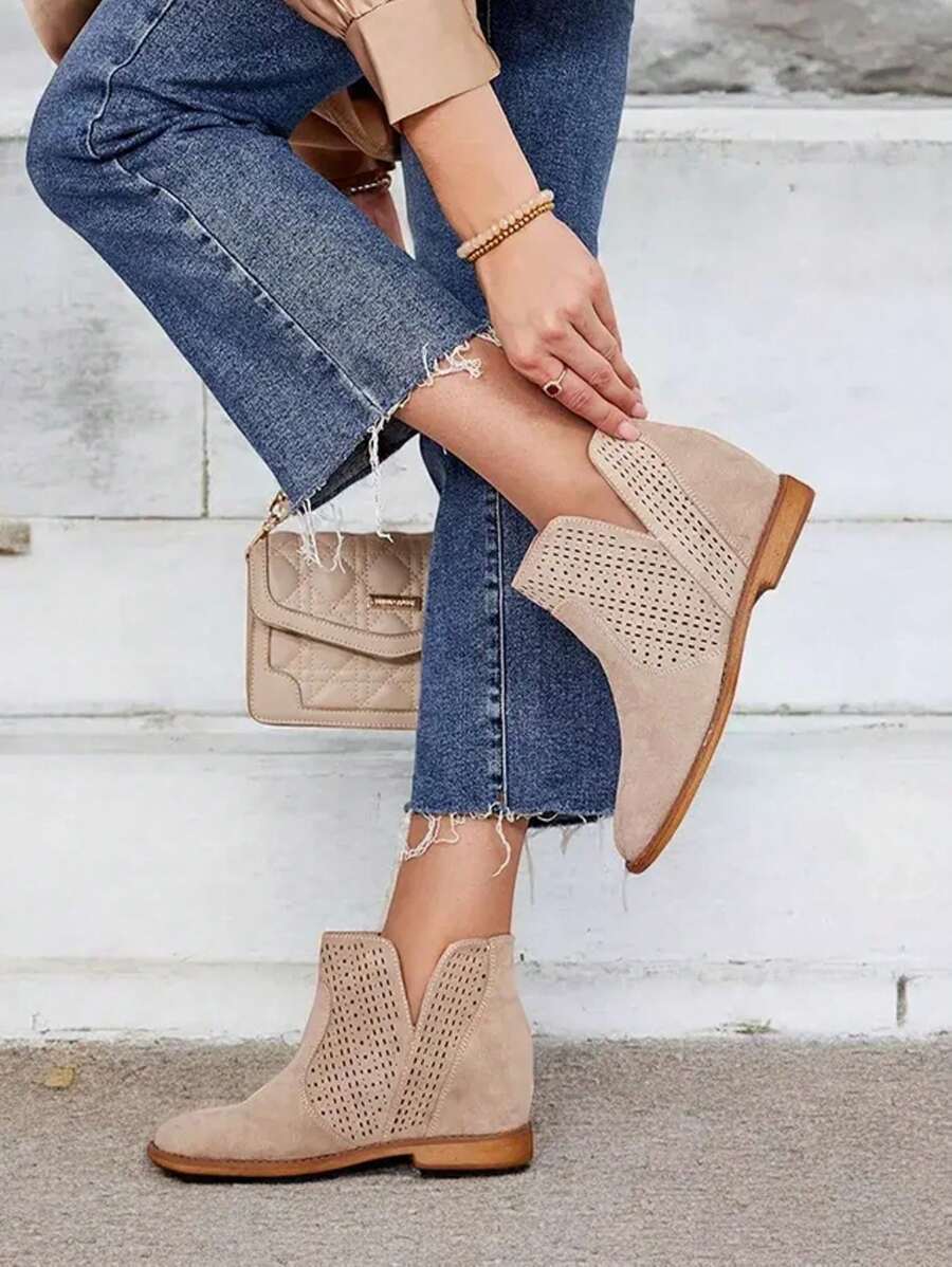 Botas vaqueras con cuña interior, calzado 1 | Mode de Mujer | SHEIN España