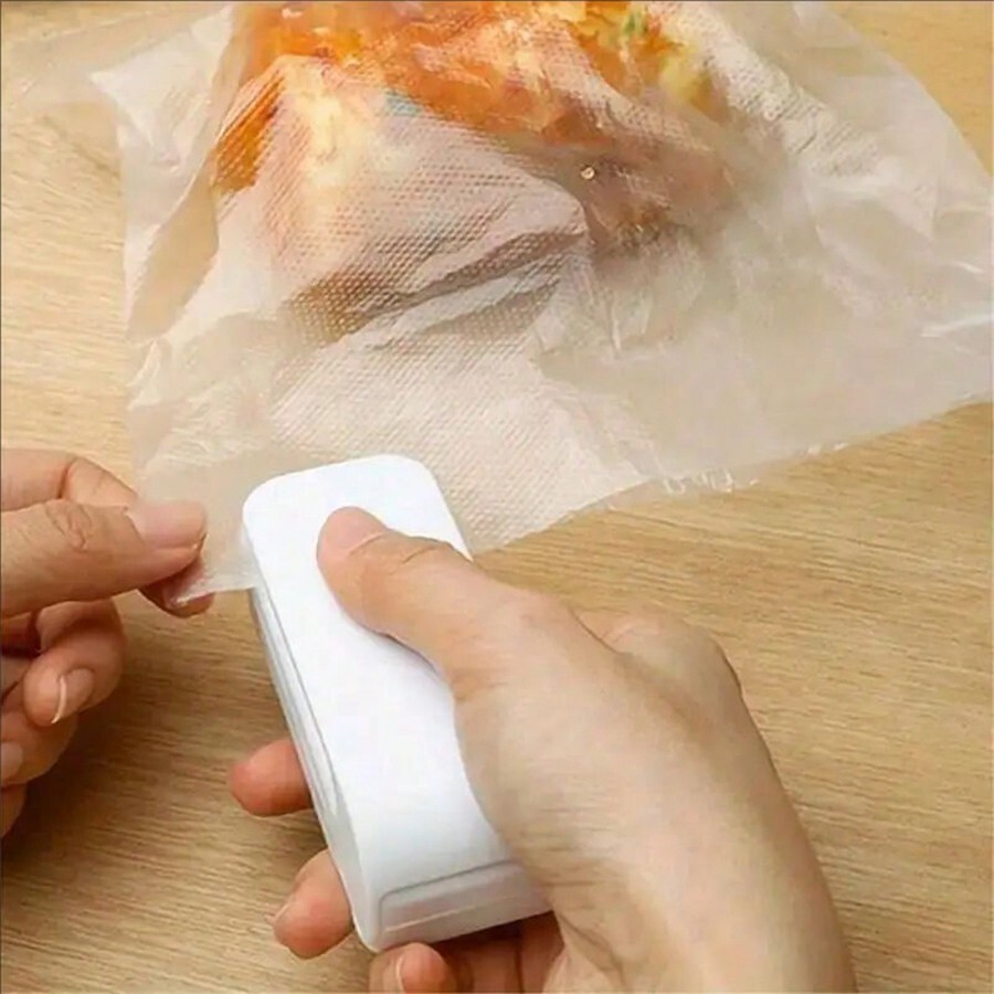 Mini Food Sealer Machine, Portable Plastic Bag Sealer For Students Home ...