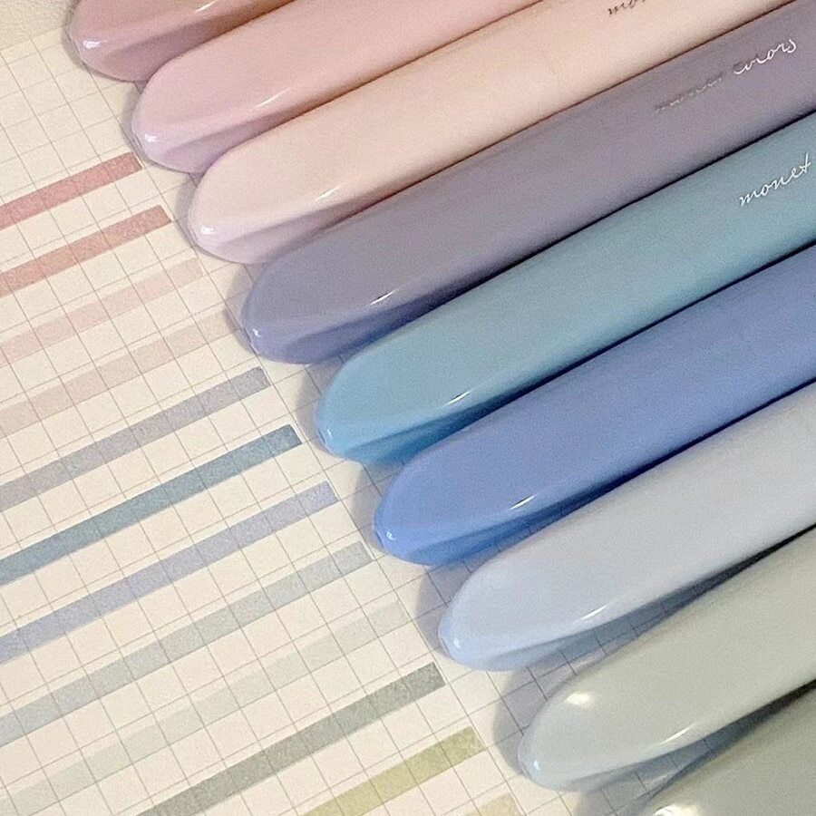 Beautiful And Lovely Highlighter, Various Colors, Highlighter And Pen ...