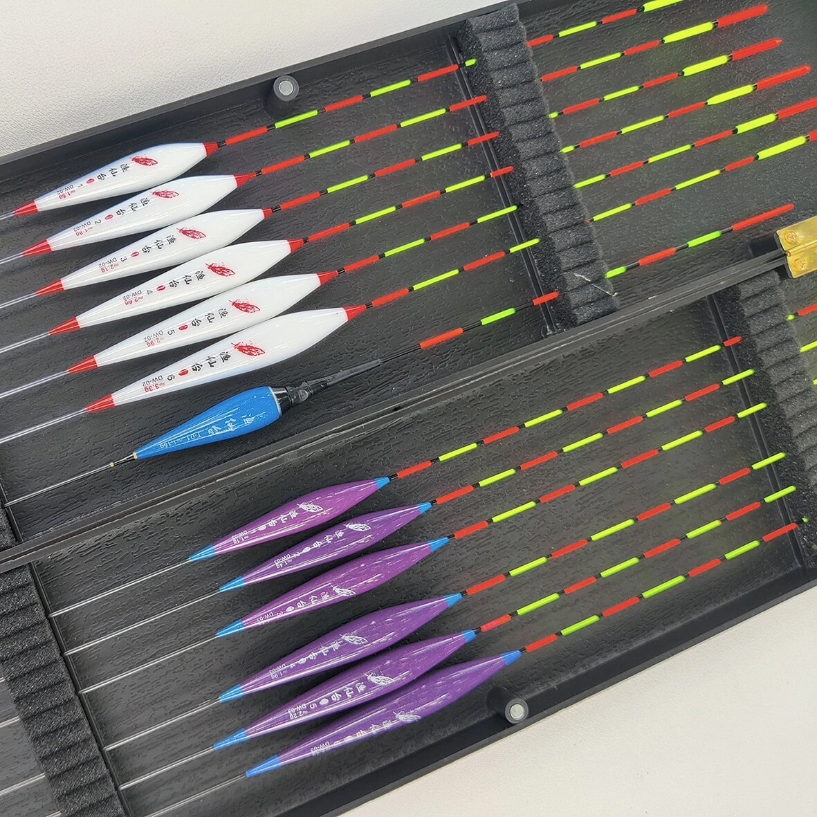 13pcs Fishing Wild Luminous Float High Sensitivity Eye-Catching Bold ...