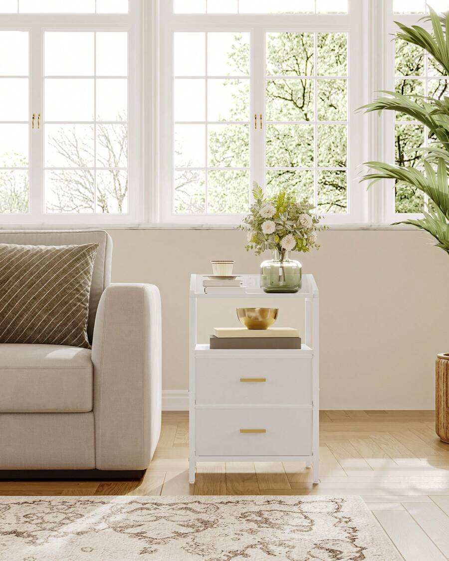 Hzuaneri Comodini con Luci LED e Stazione di Ricarica, Tavolino Moderno ...