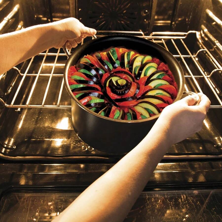 Classic And Practical 6-QT Dutch Oven With Lid, A Good Helper For ...