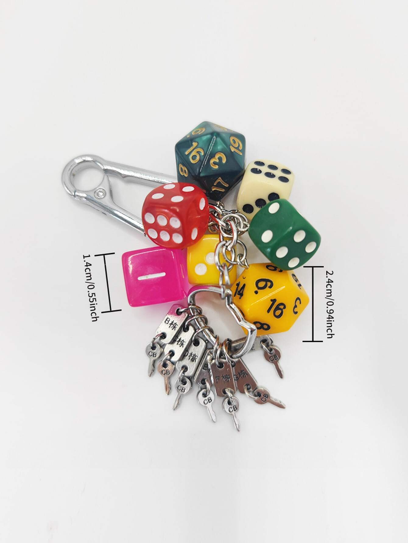 Colored Resin Dice Key Rings, Love Hearts, Key Pendants, Digital Themes ...