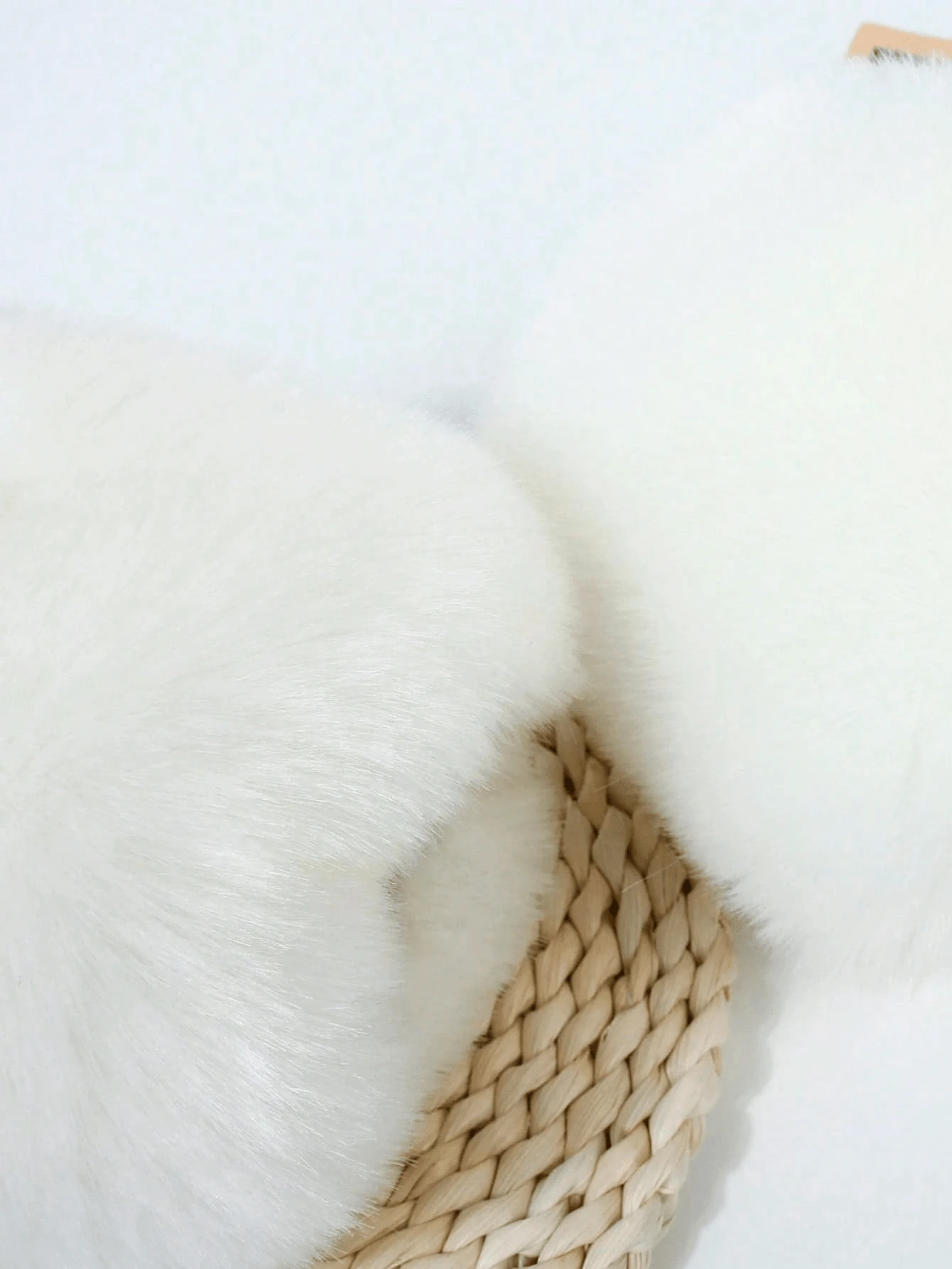 Elegant Faux Fur Warm Sleeves, Soft Fluffy Wrist Cuffs For Winter ...