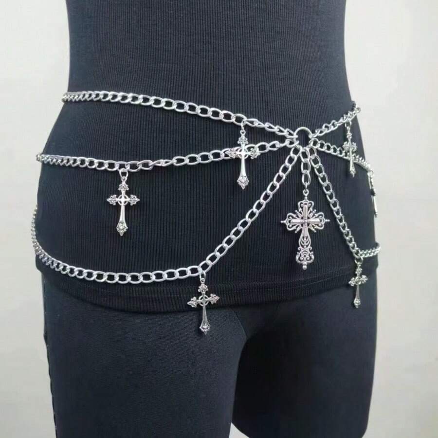 Y2K Baddie, Metallic Heart Multi-Layered Niche Punk Street Chain Skirt ...