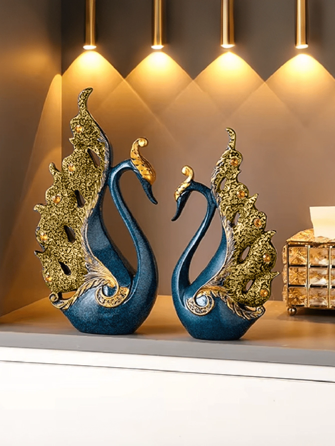 2 Pieces Of Resin Artistic And Creative Gold Swan Decorations For ...