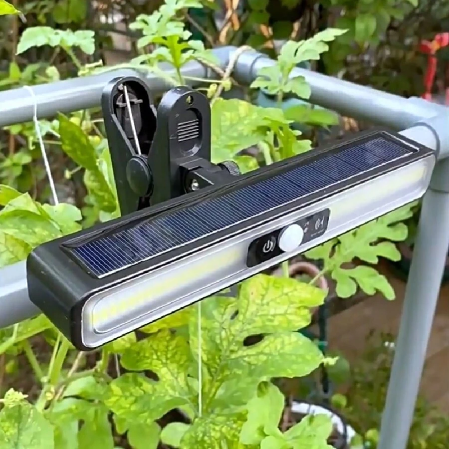 1 Pc Clip-On Solar Landscape Light, Waterproof Outdoor Solar Clip Light ...
