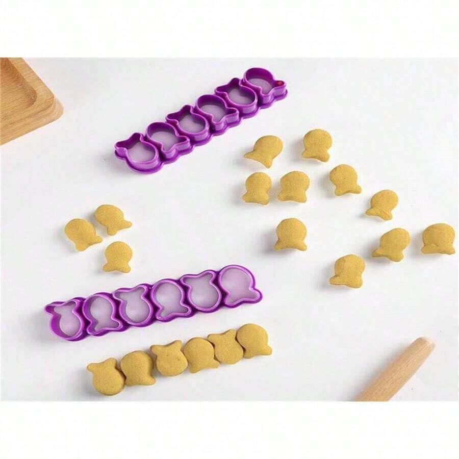 Small Goldfish Small Fish Cookie Mold Snack Baking Mold Fish Cookie ...