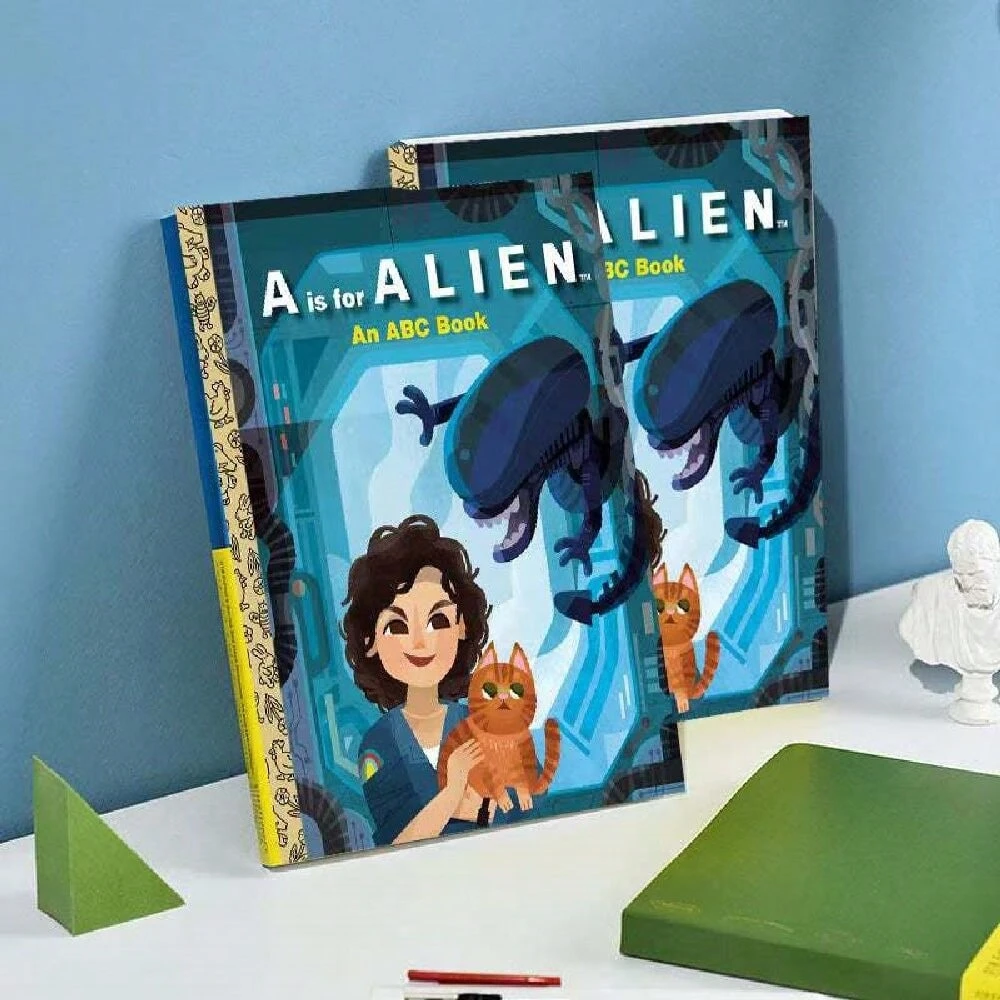 ספר הזהב הקטן: A Is For Alien: An ABC Book | SHEIN IL