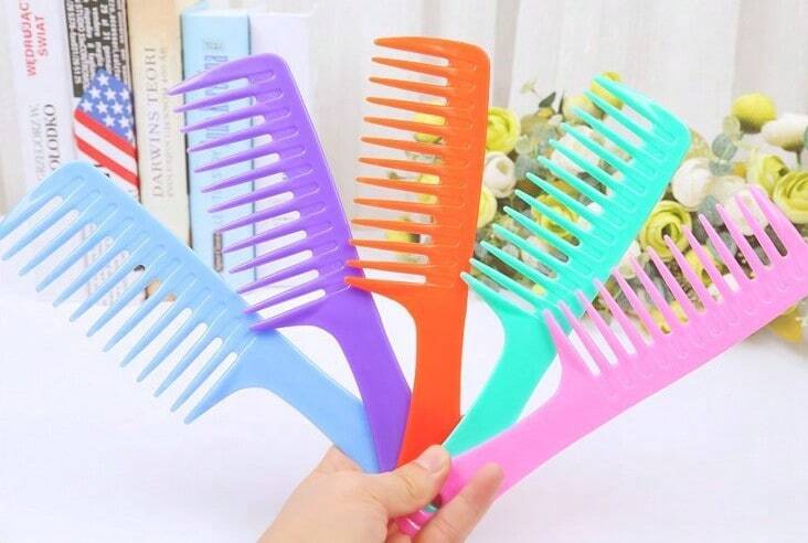 Wide Tooth Hair Comb, Designed For Women, Wide Tines For Curling ...