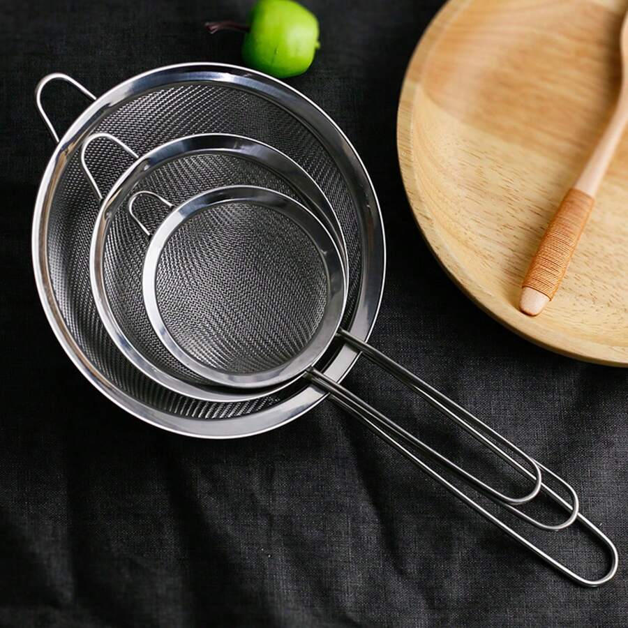 Stainless Steel Spoon Flour Sifter, Wide Edge Oil Separator Sieve For ...