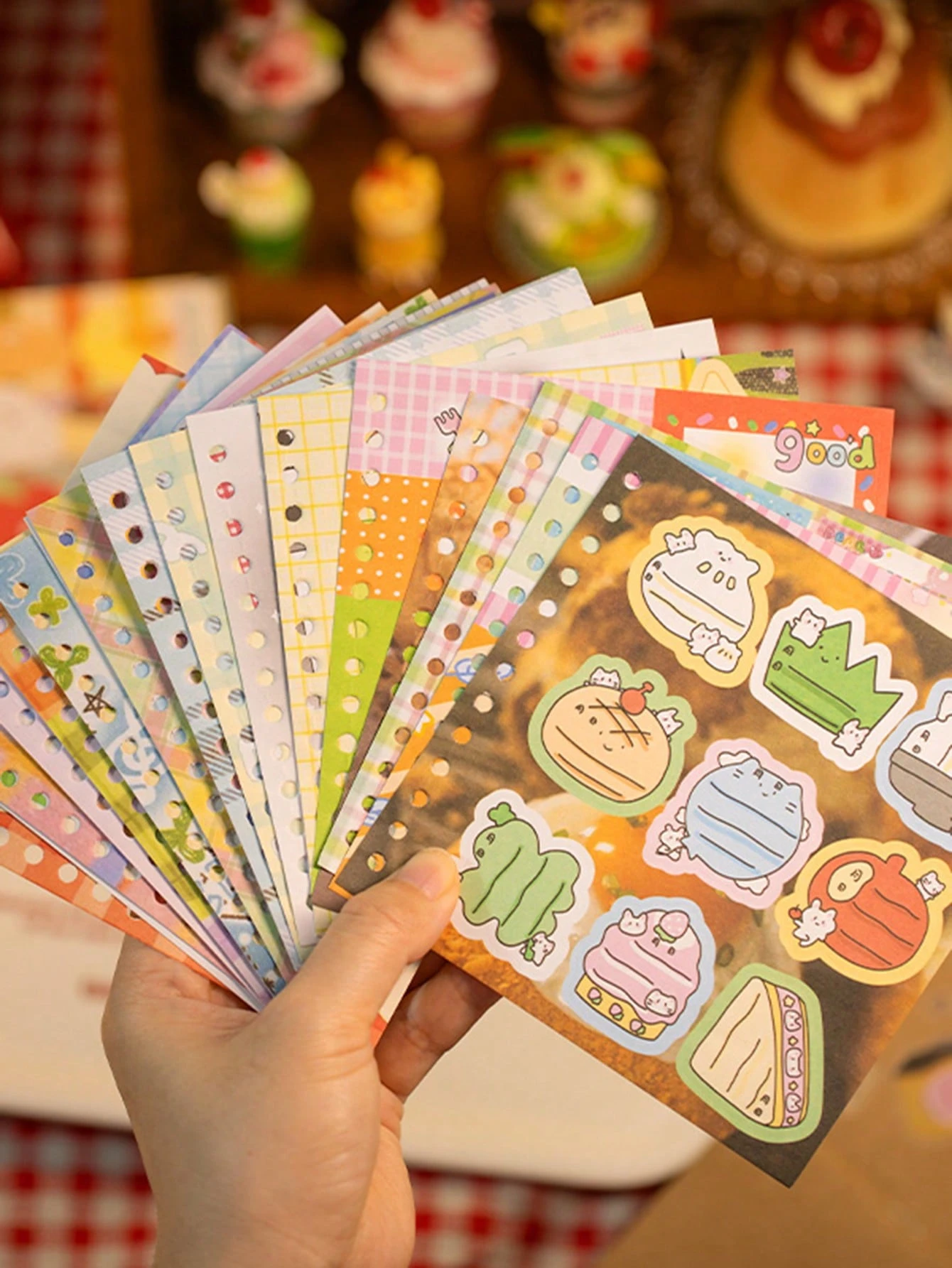 42 Sheets Writable Cut Paste Stickers Notebook, Retro Cute Convenience ...