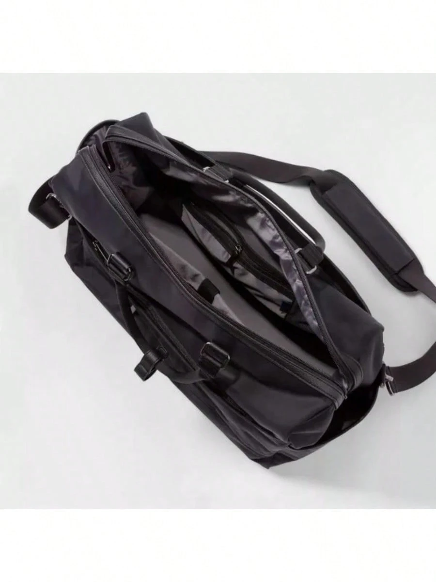 Signature Weekender Bag For Stylish And Spacious Short - Trip ...