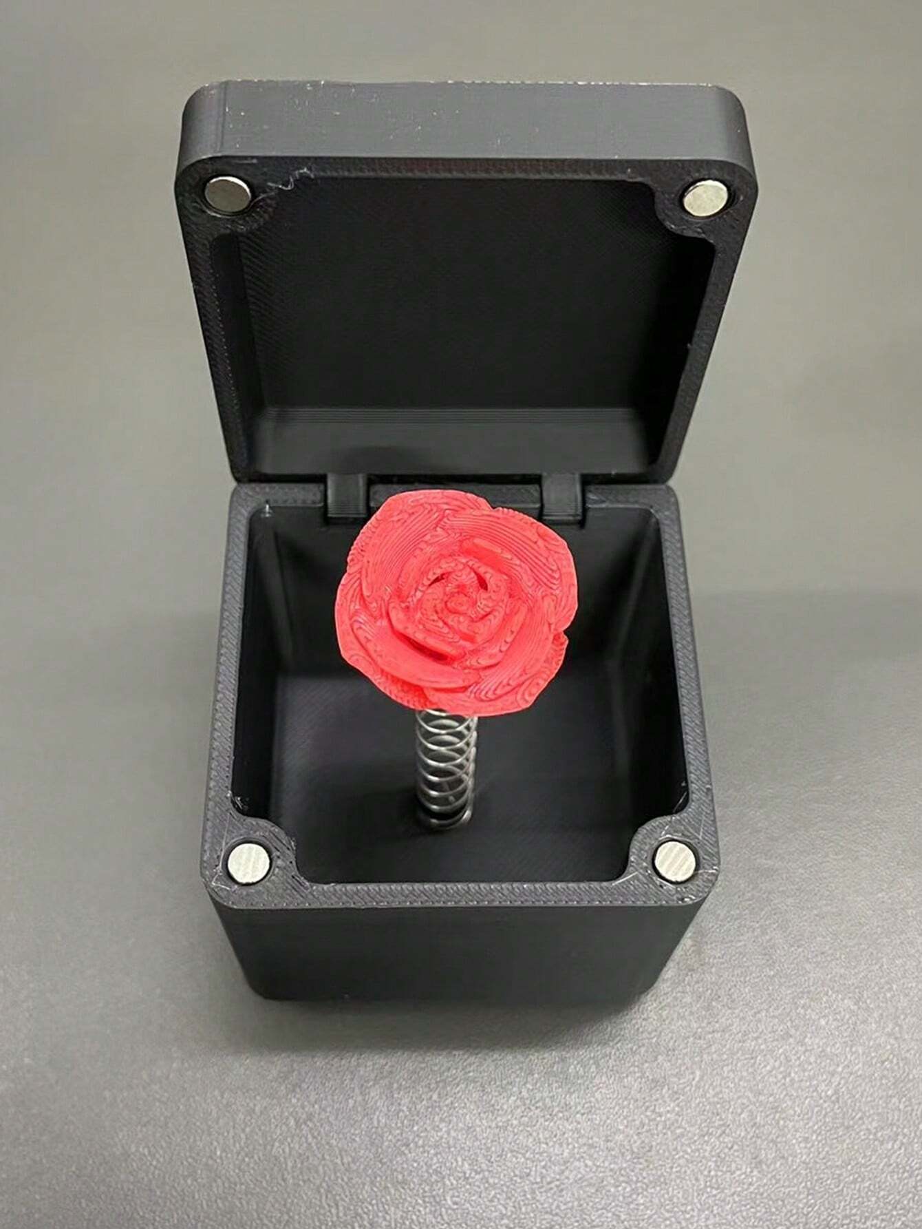 Surprise Finger Gift Box In 1pc, Annoying Gift Box, Prank Gift Box ...